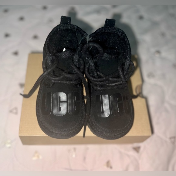 UGG | Shoes | Ugg Neumel Ii Scatter Graphic Toddler Boots | Poshmark